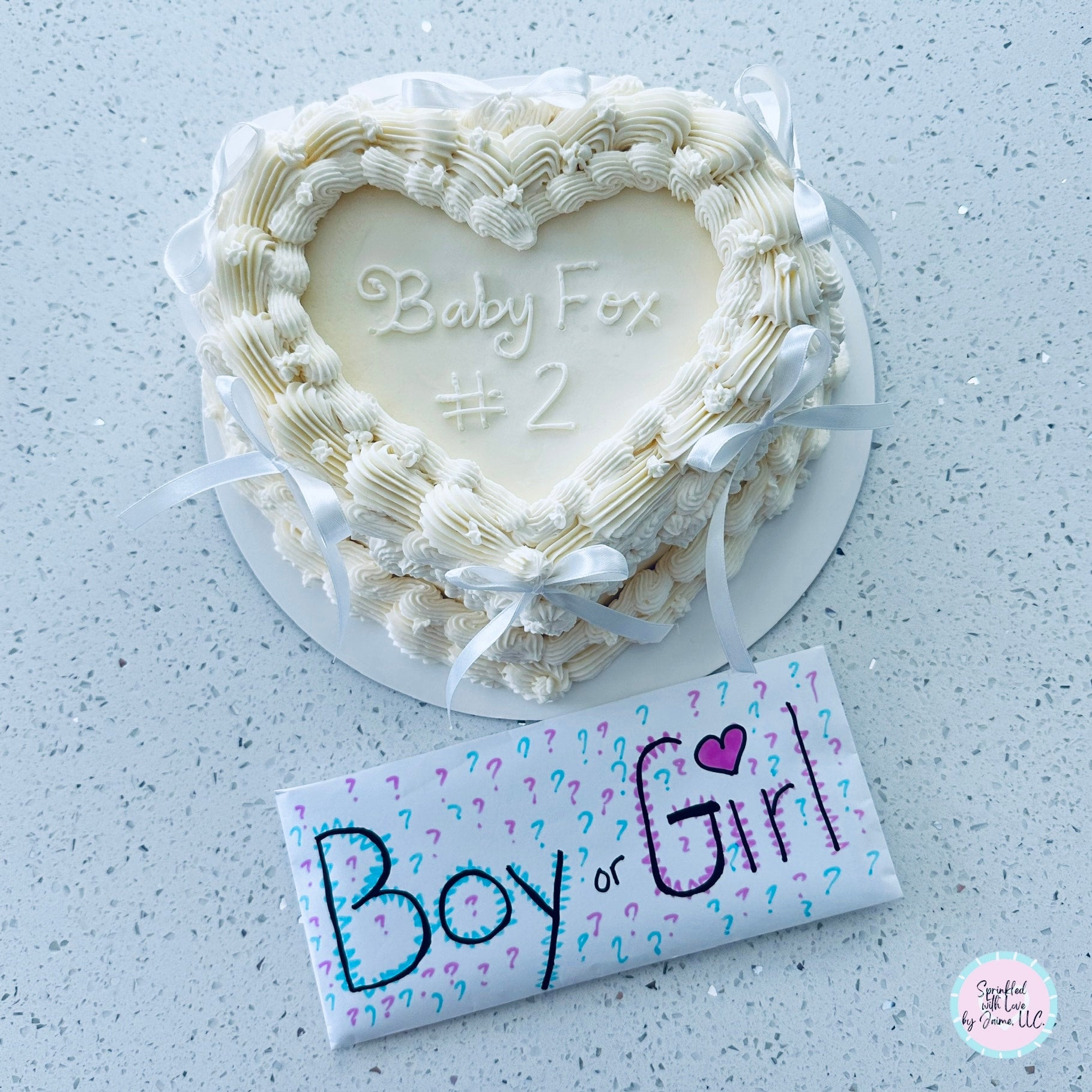 Vintage Heart Lambeth Cake | Sprinkled with Love by Jaime, LLC.
